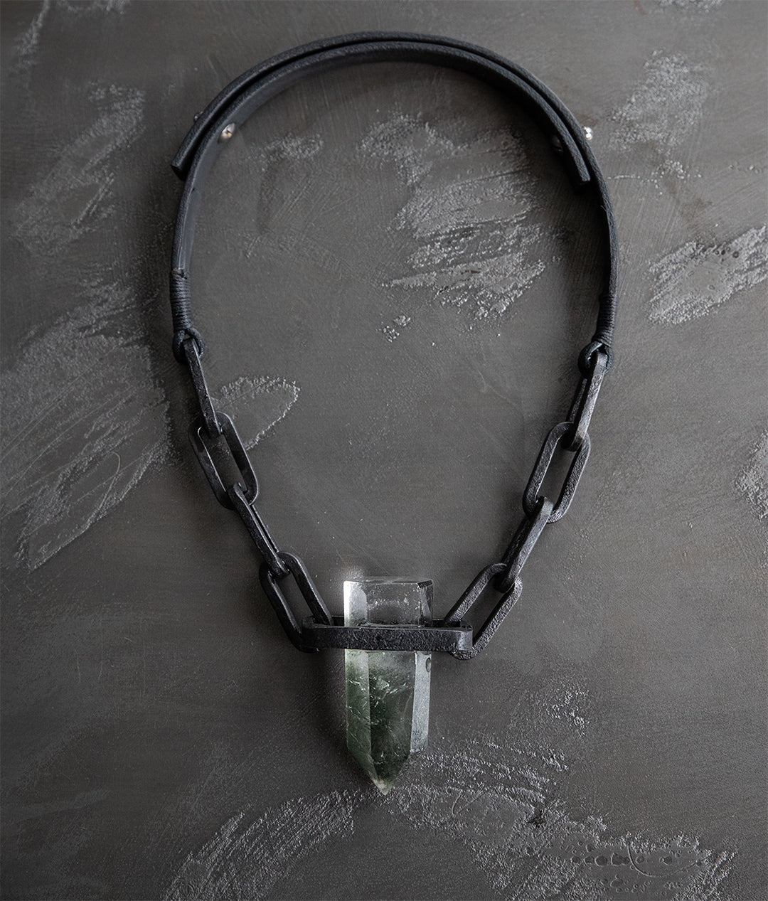 Phantom Quartz Choker – Anu Tera