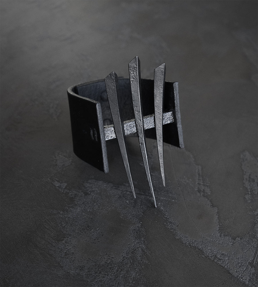 Talon Cuff – Anu Tera