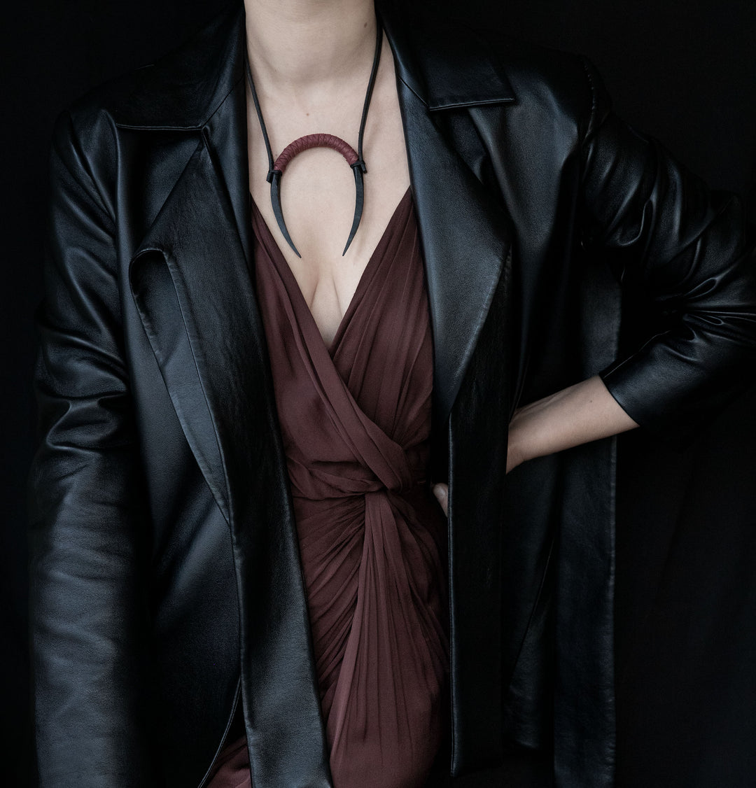 Curved Iron Necklace – Anu Tera