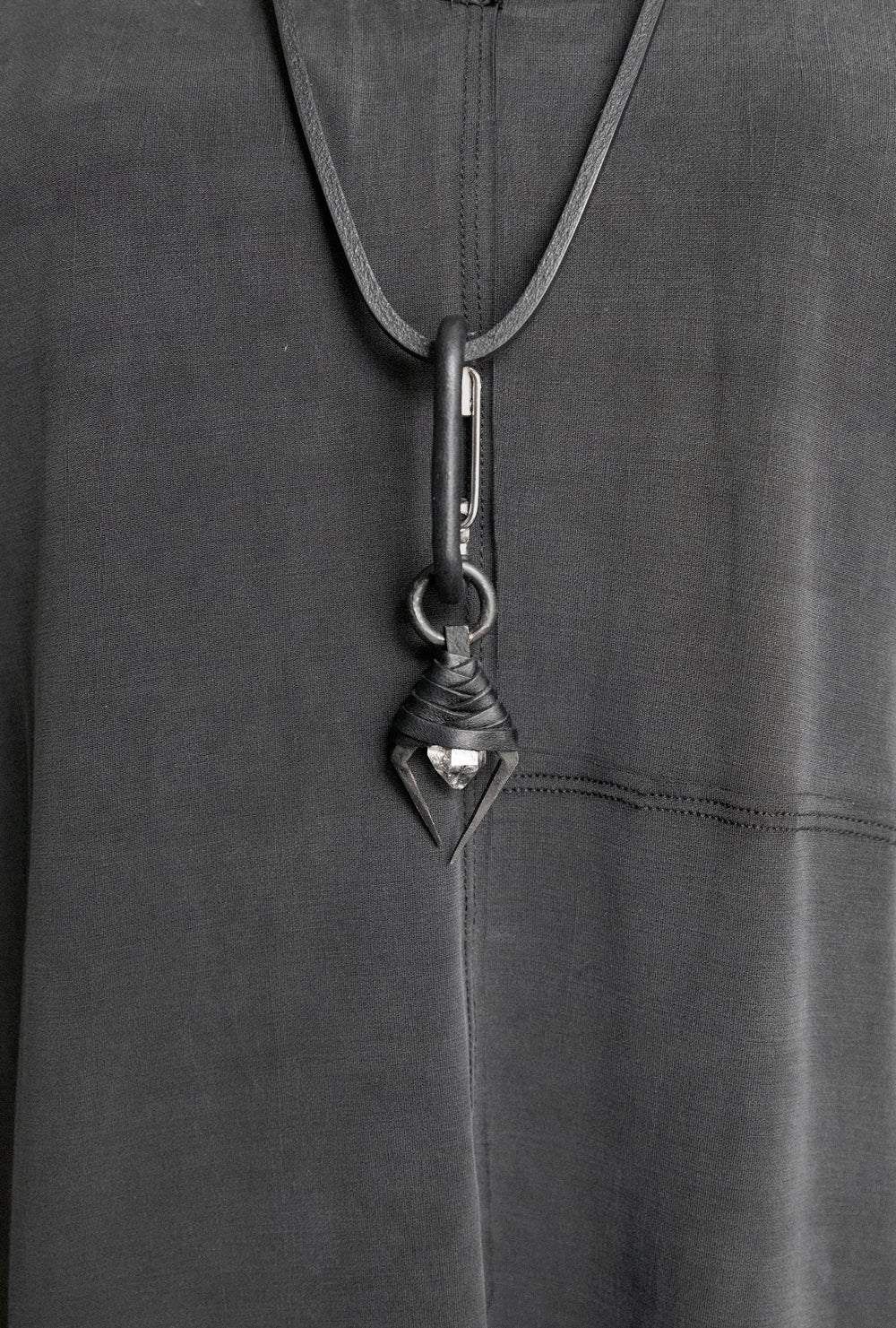 Mini Herkimer & Iron leather cuff – Anu Tera