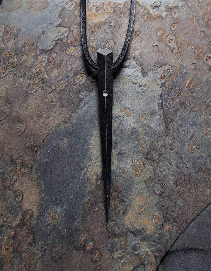 Single Spear necklace II – Anu Tera